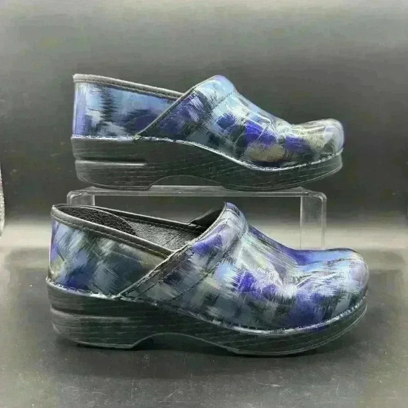 Dansko | Shoes | Dansko Clogs Womens Size Eu 38 Blue Brush Stroke ...